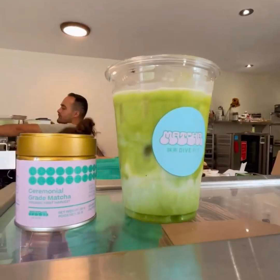 Pera Cafe Serves Matcha Dive in their Kensington Market Location ...